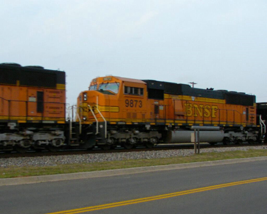 BNSF 9873